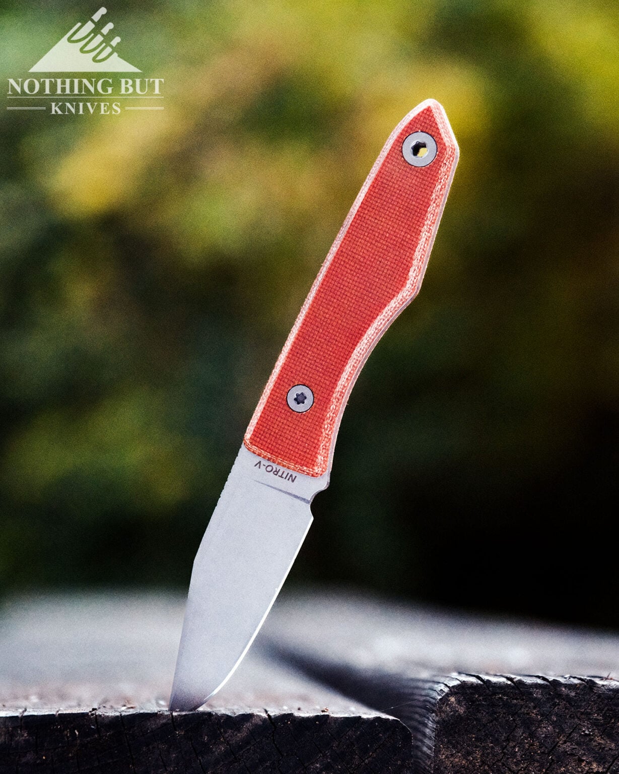 Our Favorite Fixed Blade EDC Knives and How to Carry Them | Nothing But ...